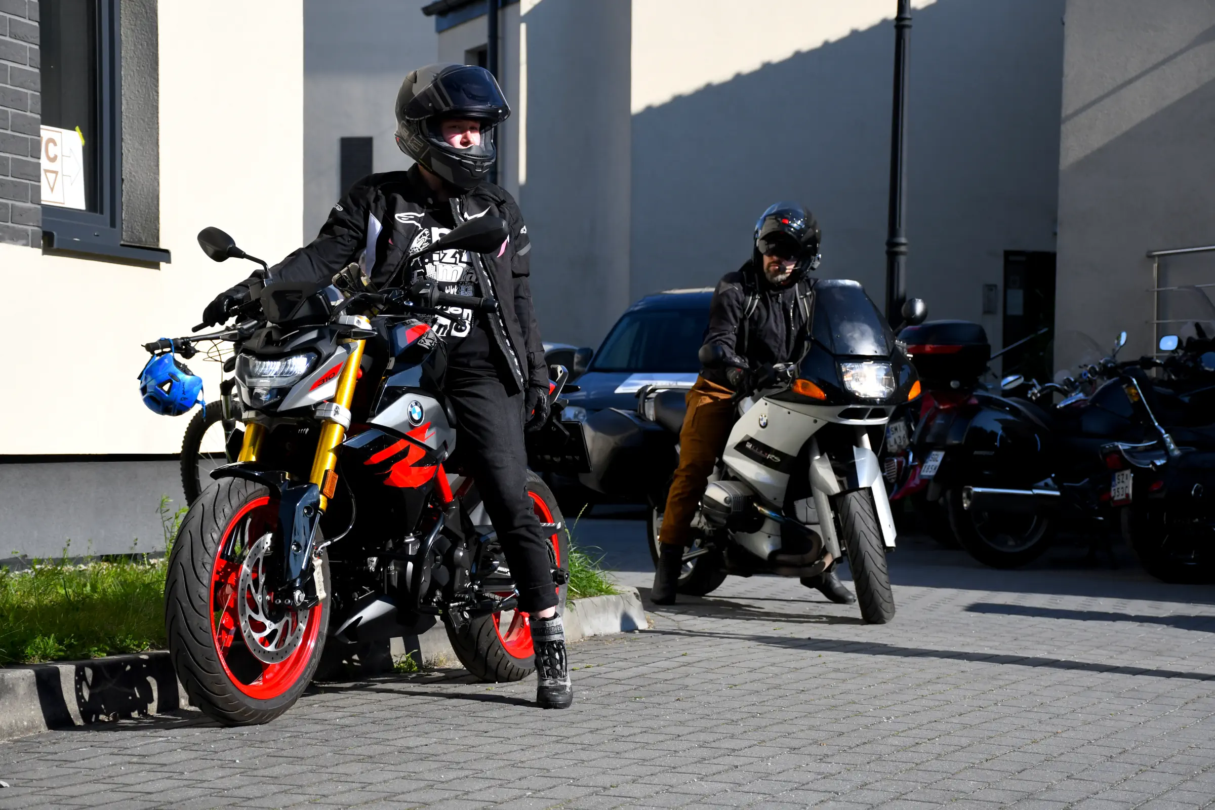 Motocykliści z bliższych i dalszych stron po raz drugi zjechali do ...